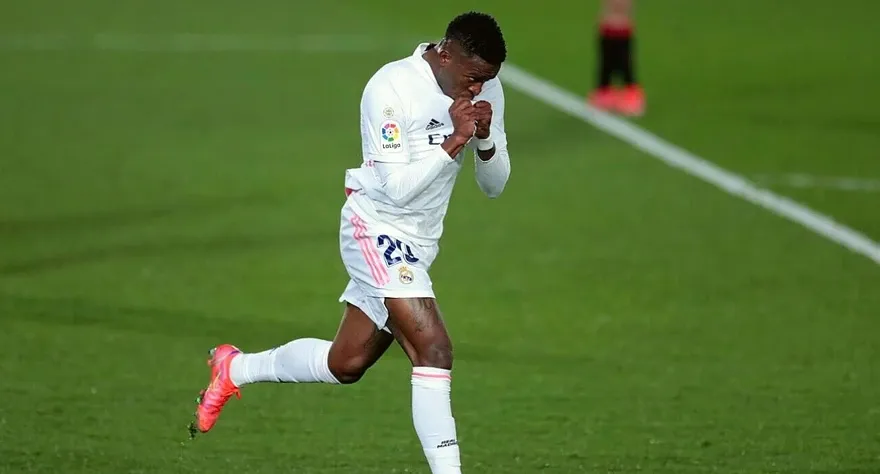 Vinicius Jr. Becomes the 3rd youngest player to play 100 matches for ...