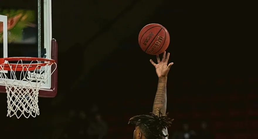 Scoring System in Basketball: How Point Scoring Works