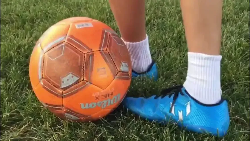 Football Skill: What Is Rabona Kick And How To Do It